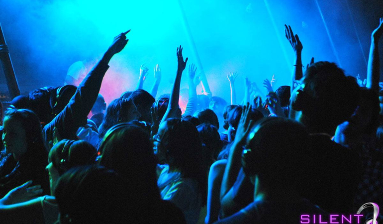 Wireless Headphone Rental Request Forms | Get an Estimate for Silent ...